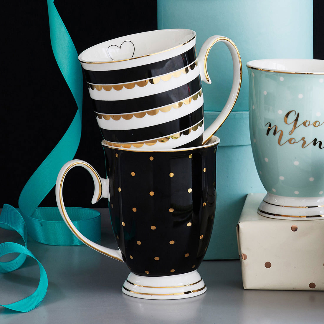 Spotty Mug Black With Gold Spots – Bombay Duck